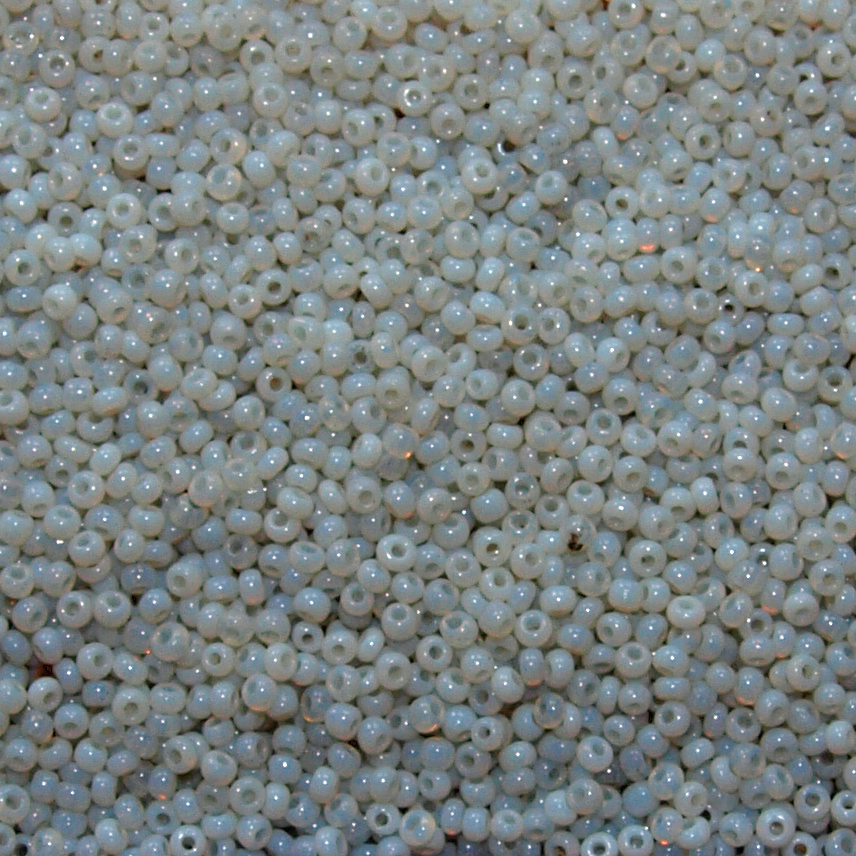 Seed Beads, 12/0 (11/0), milky white, GR, per 10 grams | SB-070-04