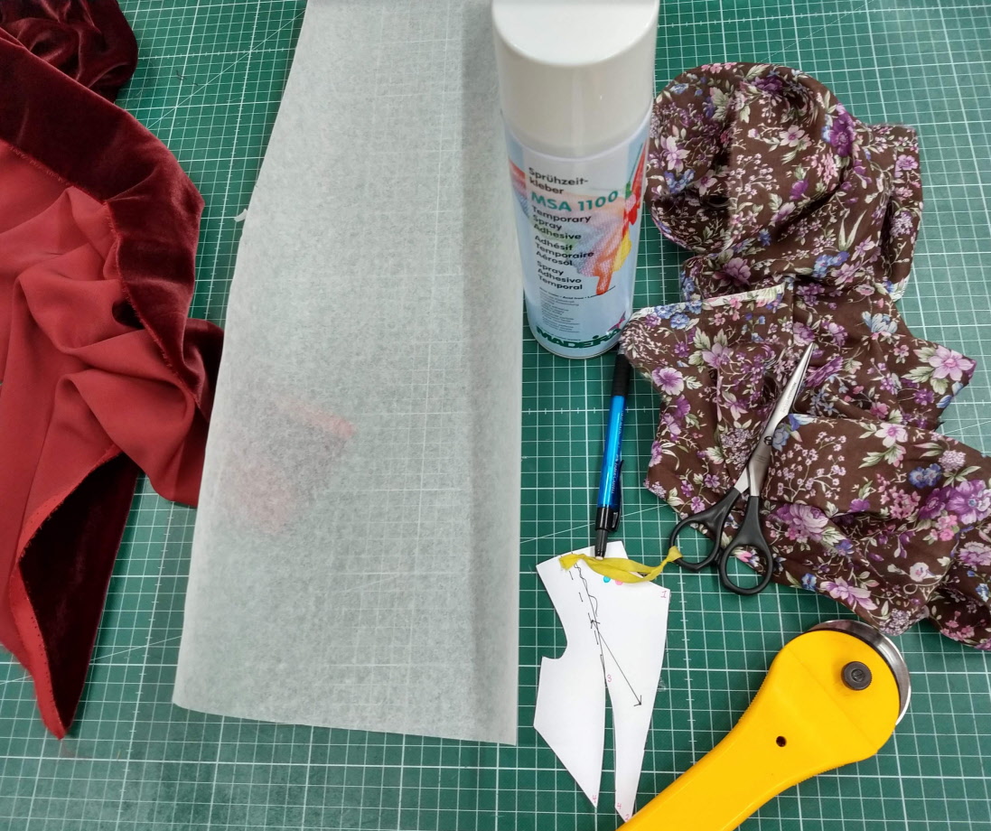 STS-Paper, finest, gossamer specialty paper, 53 cm wide, per 3 meter